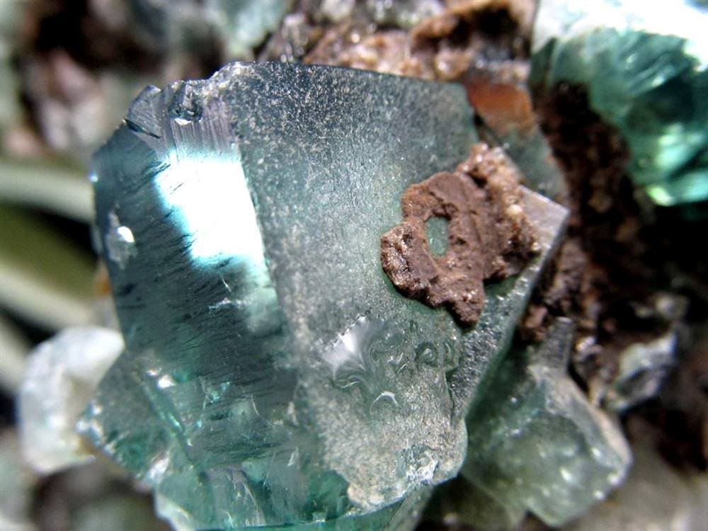 ★魅惑の逸品★神秘的美しさの結晶群★透明感抜群！強蛍光蛍石★限定1点物★蛍光フローライト結晶原石★【イングランド・ダイアナマリア鉱山産】